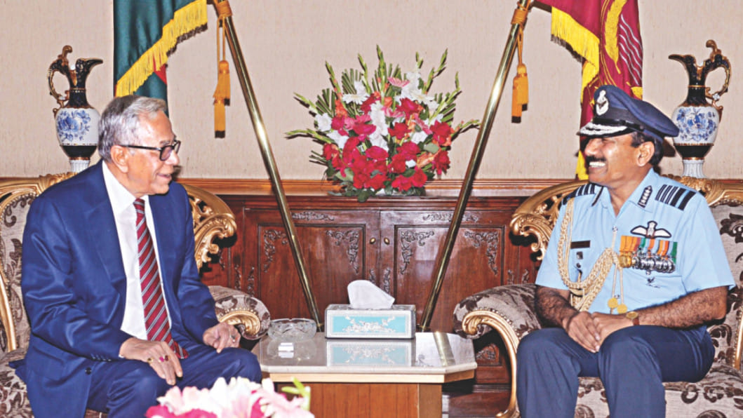 Today's Gallery (2016.02.25) | The Daily Star