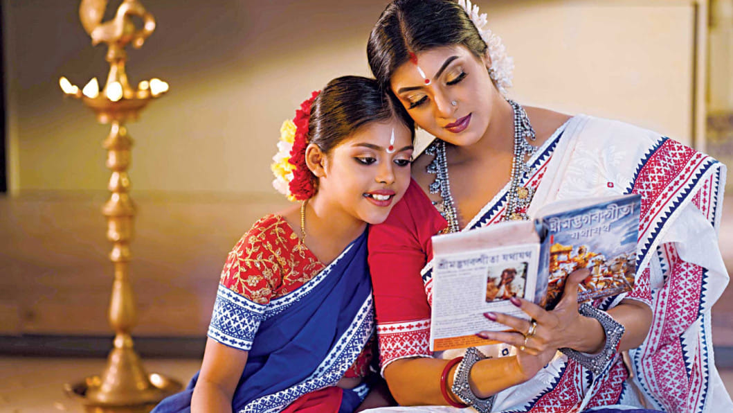 Dress in colours this Durga Puja! | The Daily Star