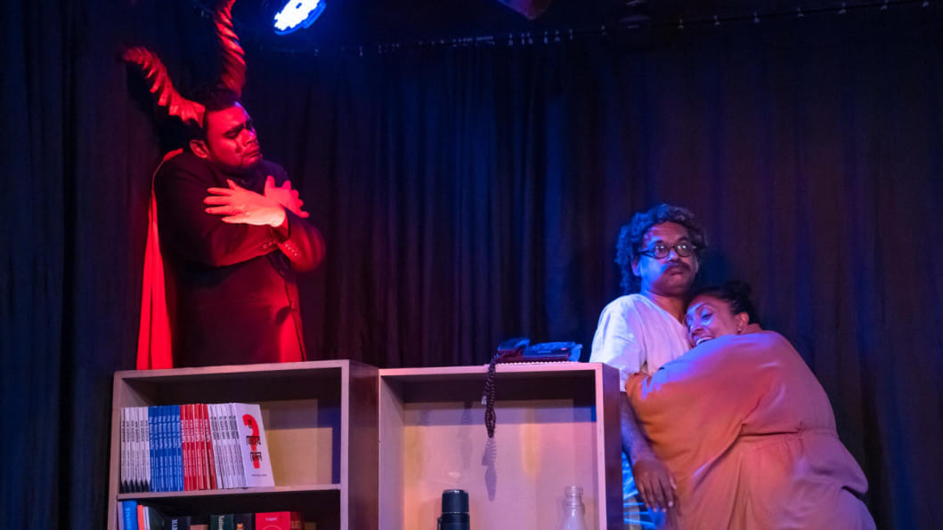 Anuswar stages seriocomedy ‘Buddhijibir Bashay Shoytan’ | The Daily Star