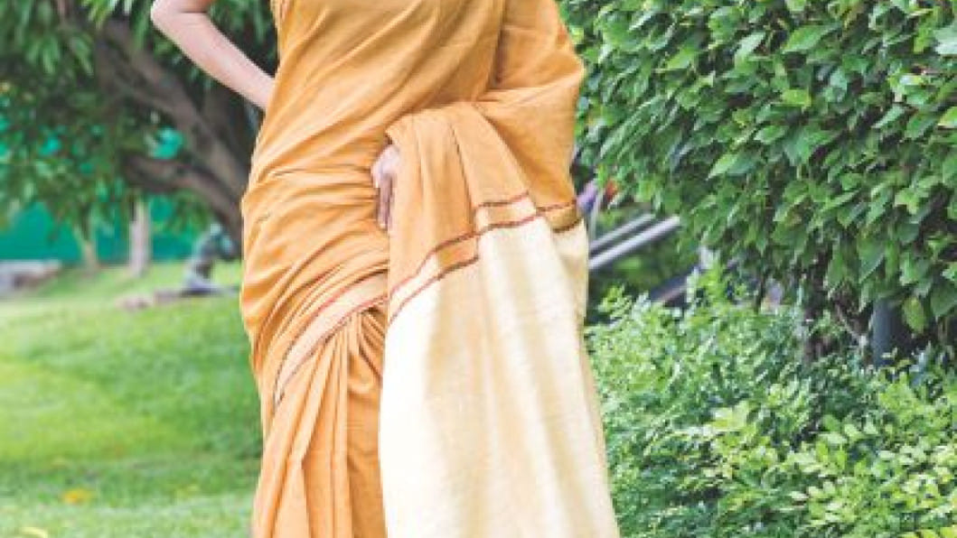 Love for cotton saris | The Daily Star