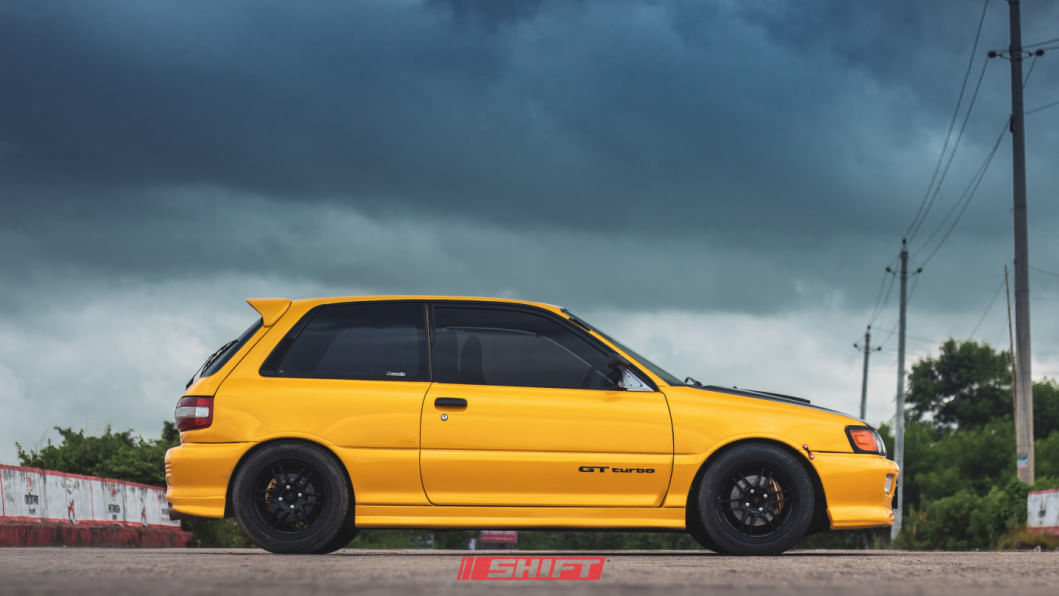 1995 Toyota EP82 starlet GT | The Daily Star